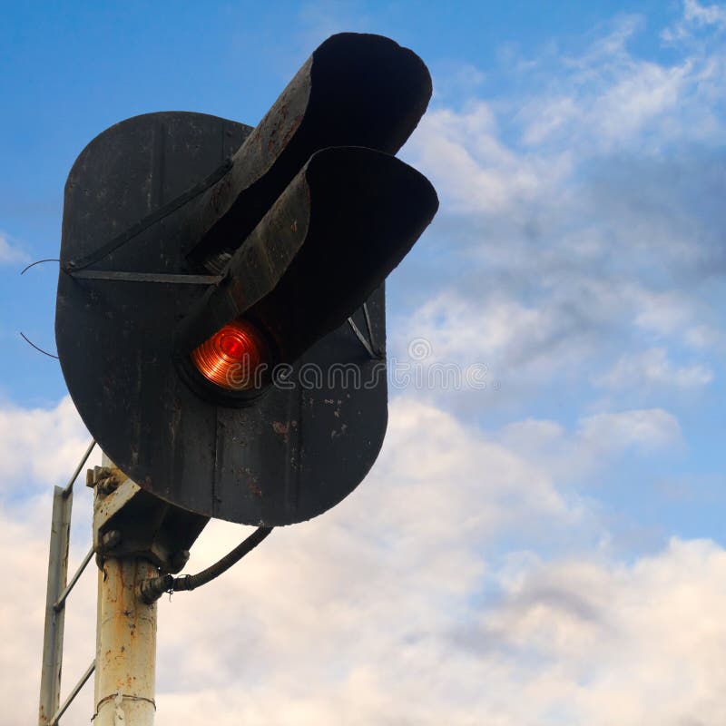Serien-Spur-Signale stockbild. Bild von anschlag, bahnhof - 9396393