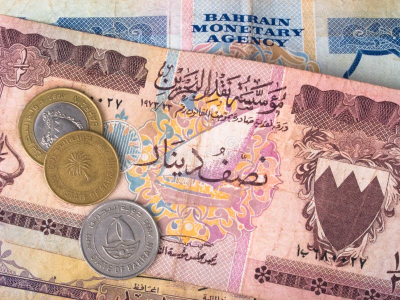 Bahrain 100 Fils coin stock photo. Image of vintage, macro - 9353308