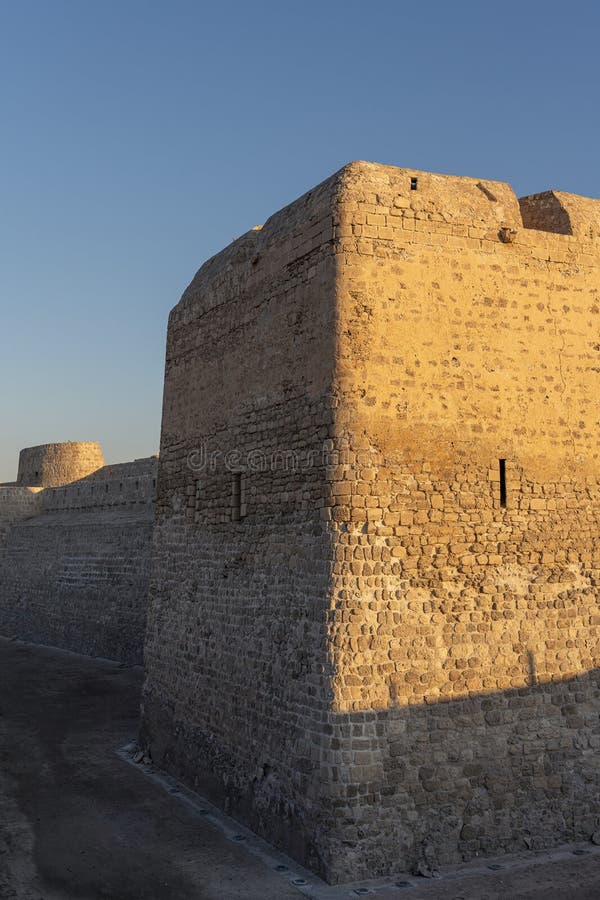 Bahrain - Manama - Qalat Al Bahrain Fort Stock Photo - Image of ancient ...