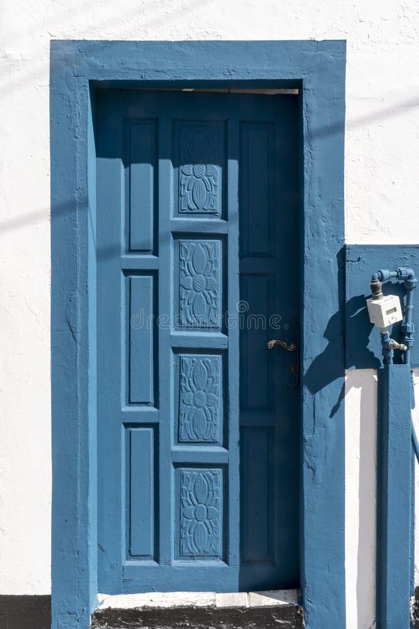 Bahrain - Muharraq - Blue Door on the Pearling Path Stock Image - Image ...