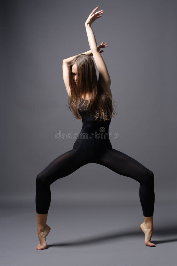 Bailarín foto de archivo. Imagen de joven, mudanza, hembra - 7760672