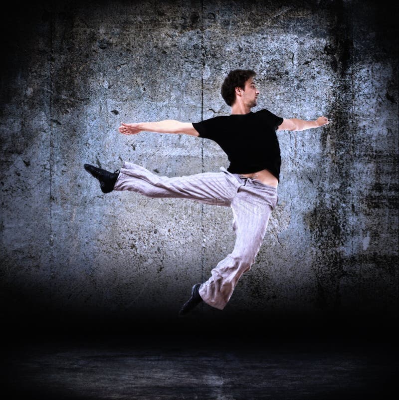 Bailarín De Ballet Moderno Con Estilo Que Salta 2 Imagen de archivo ...