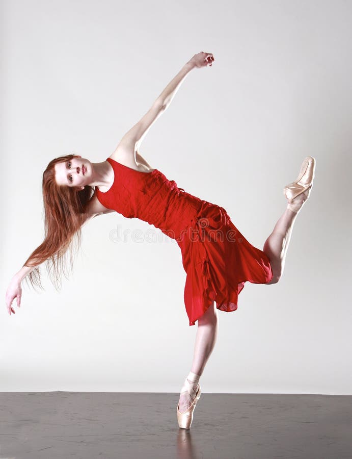 Bailarina foto de archivo. Imagen de ballet, bailarina - 5285762