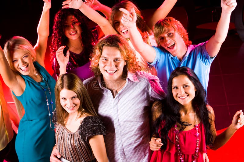Bailarines felices imagen de archivo. Imagen de discoteca - 11659511