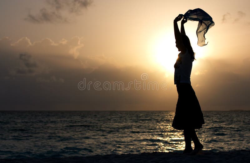 Baile en la obscuridad foto de archivo. Imagen de bikini - 2920836