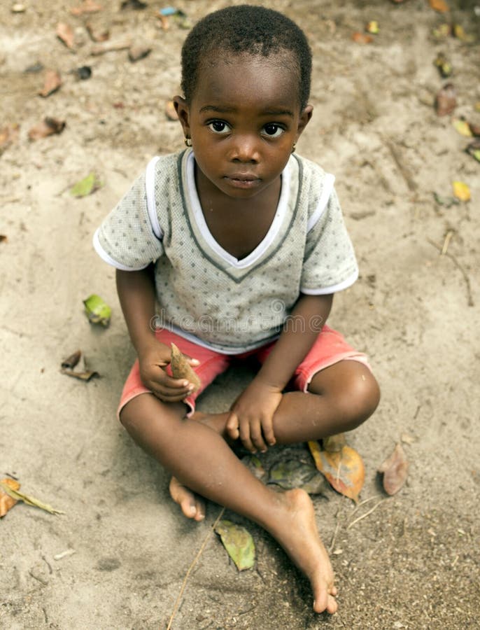 Baka people editorial stock image. Image of father, milk - 69936109