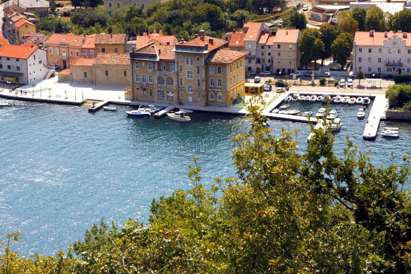 Bakar - la Croatie photo stock. Image du complexe, port - 48102320