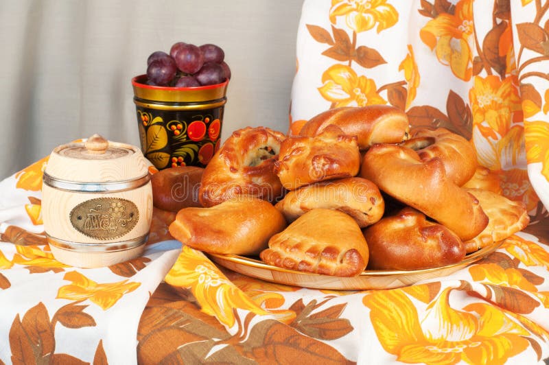 Bake on a Table in the Russian Style Stock Photo - Image of fabric ...