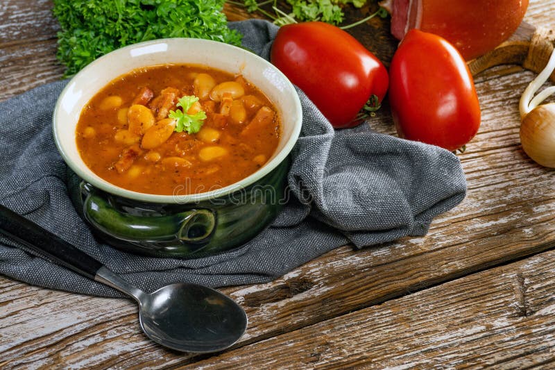 Baked Beans in Tomato Sauce Stock Photo - Image of dish, wooden: 276933158