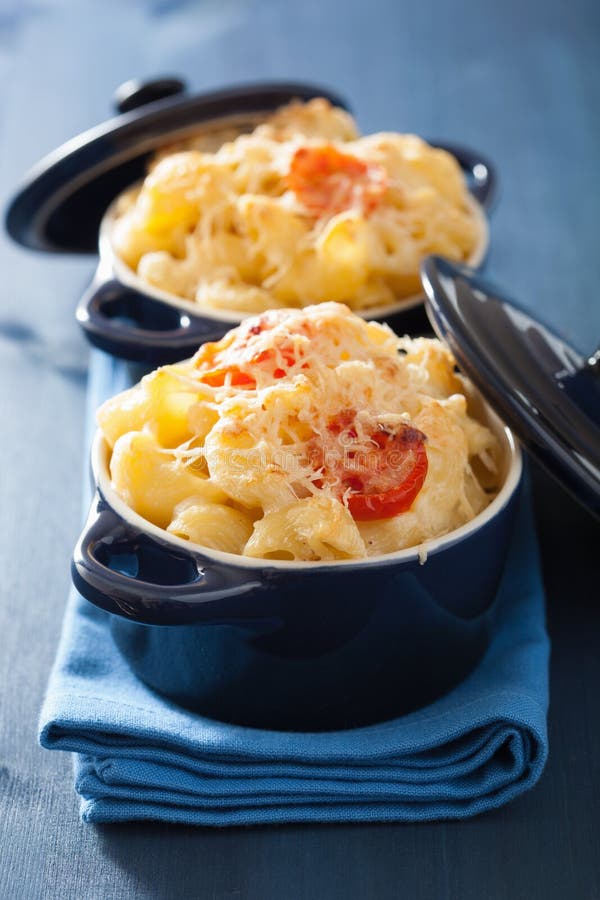 Baked Macaroni with Cheese in Blue Casserole Stock Image - Image of ...