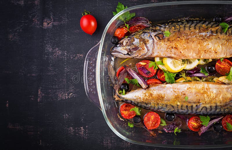 Baked Mackerel with Herbs and Lemon and Vegetables. Healthy Dinner ...
