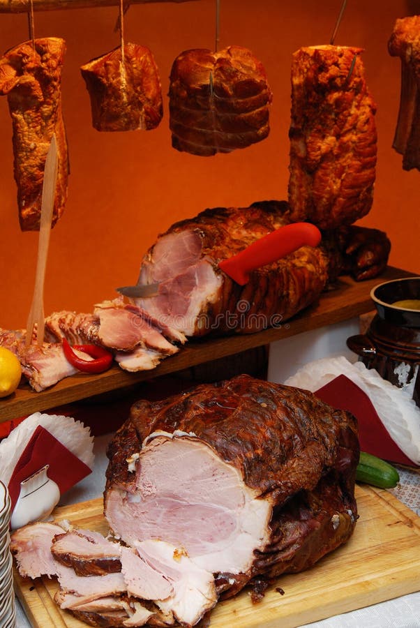 Baked Pig on a Wedding Table . Stock Photo - Image of meat, cooking ...