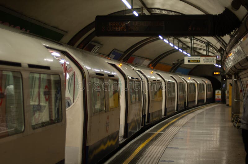 BAKER STREET, LONDON, ENGLAND- 6 May 2021: Platform at Baker Street ...
