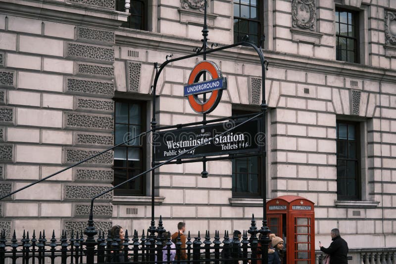 Baker Street Sign on the Street Editorial Stock Photo - Image of urban ...