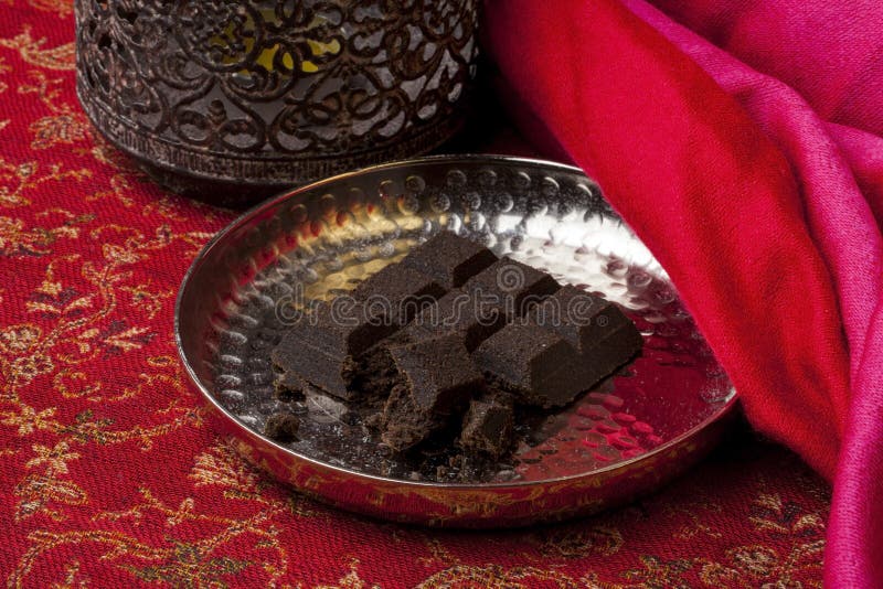 Arabic Bakhoor Burning Pot Called Mubkhana Stock Photo - Image of ...