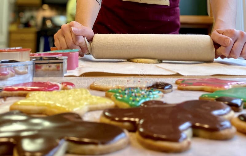 Baking cookies stock image. Image of holiday, chocolate - 168329037
