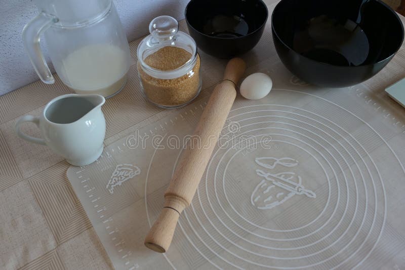 Baking Ingredients for Baking Sweet Buns in Black Bowl Dishes Stock ...