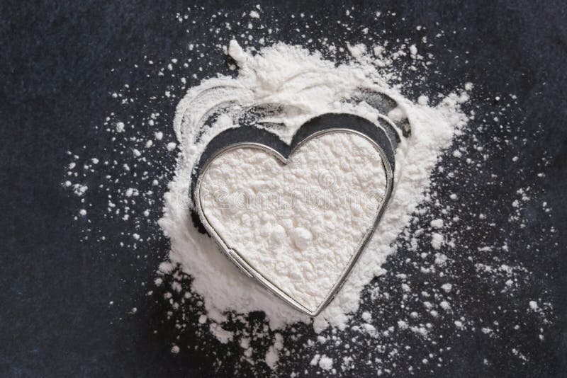 Baking Powder in a Heart Shape Stock Photo - Image of ingredient ...