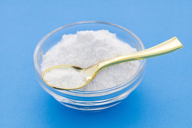 Baking Soda Powder in Spoon and Bowl - Healthy Food Stock Illustration ...