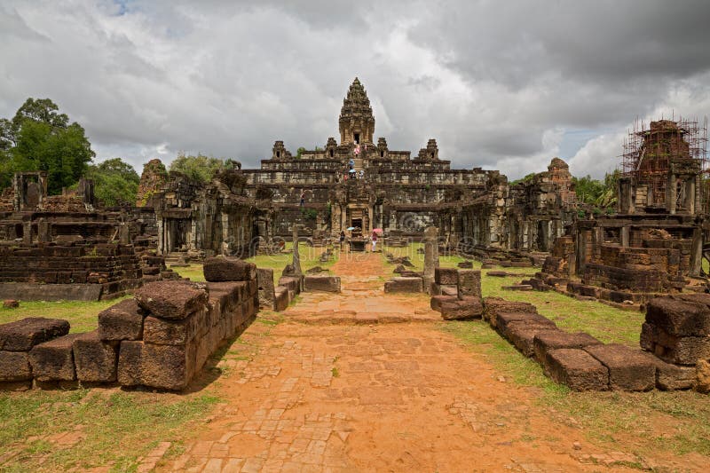 Bakong wat stock photo. Image of history, architecture - 26766094