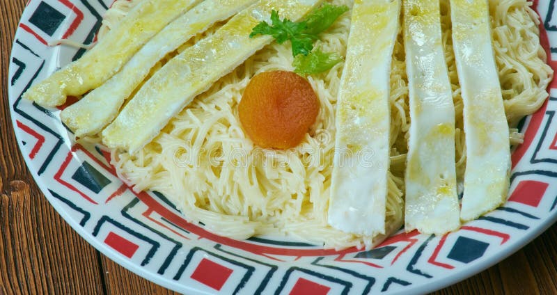 Balaleet foto de stock. Imagem de salgado, qatari, omelete - 87374788