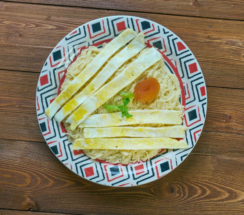 Balaleet foto de stock. Imagem de salgado, qatari, omelete - 87374788