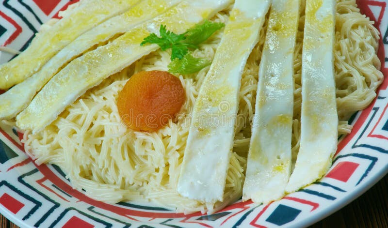 Balaleet foto de stock. Imagem de salgado, qatari, omelete - 87374788