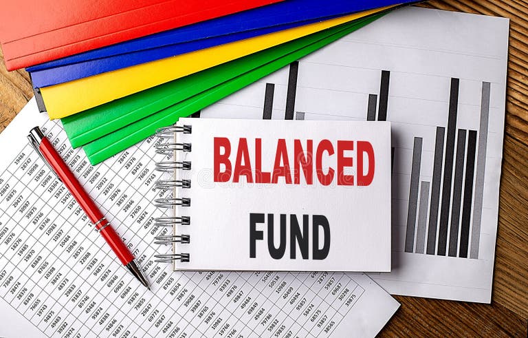 BALANCED FUND Text on Notebook with Folder on Chart Stock Photo - Image ...