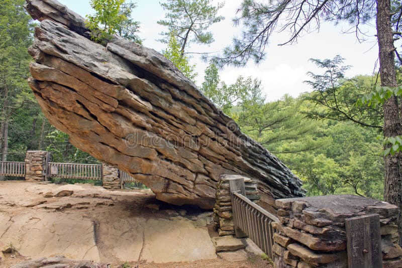 Balanced Rock stock image. Image of teeter, tourism, cliff - 42116807
