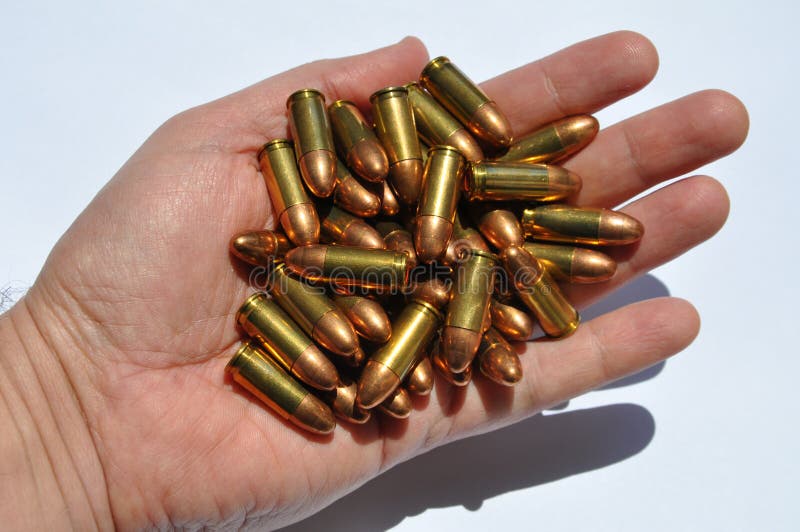 Balas foto de stock. Imagem de foto, pilha, possa, tomada - 71071688