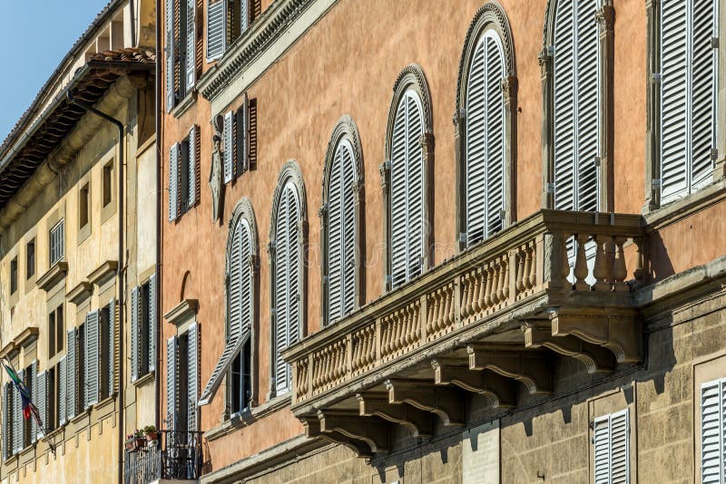 Roman Architecture in Italy Stock Photo - Image of view, historic: 35527430