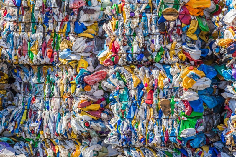 Plasticbalen Voor Recycling Redactionele Fotografie - Image of ...