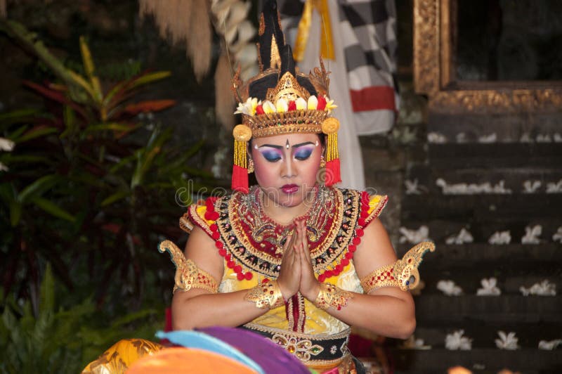 Bali culture dancing editorial stock photo. Image of music - 19092163