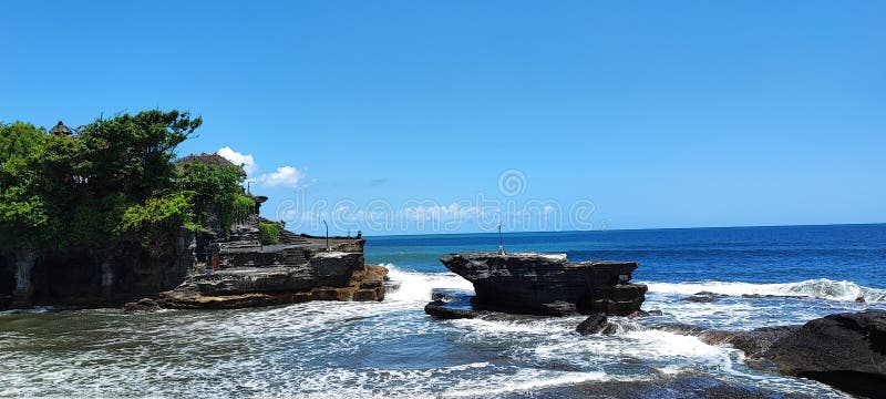Bali Enviroment Sea Rocks Island Stock Image - Image of rocks, rock ...