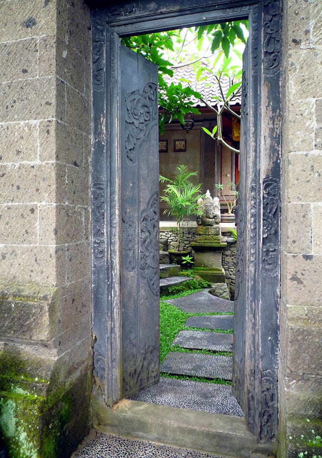Old Bali house entrance stock image. Image of details - 7598123