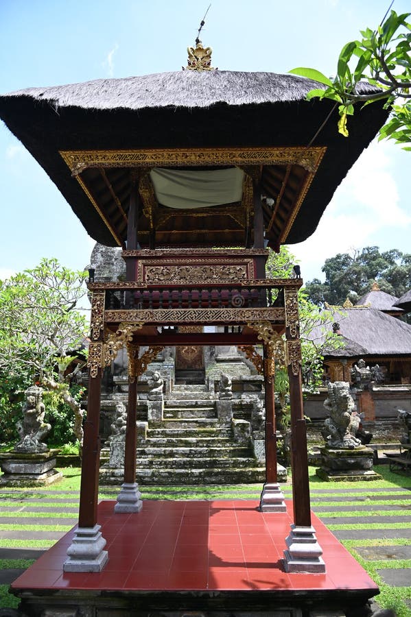 The Temples of Bali editorial image. Image of agung - 267265195