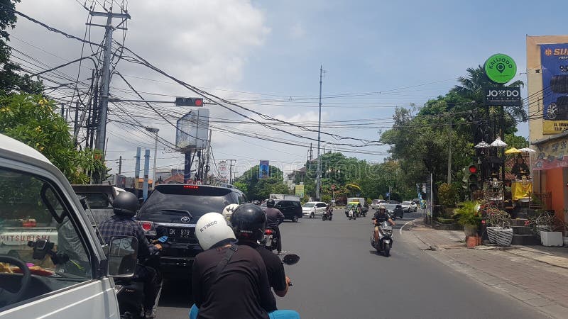Bali Traffic Today editorial photo. Image of lane, motorcycle - 201395966