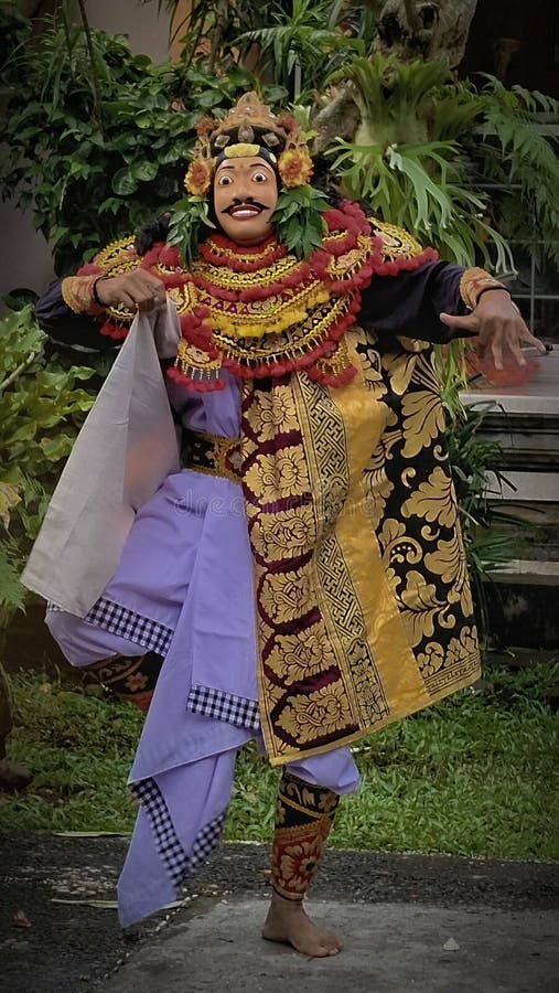Balinese Sacred Dance in the Tample Stock Image - Image of temple ...