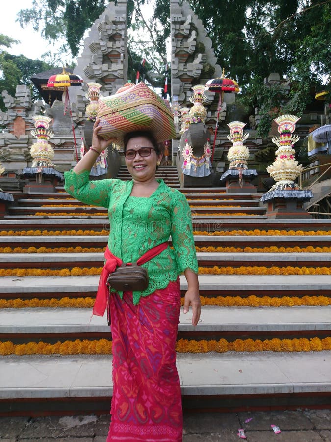 Balinese woman editorial stock photo. Image of balinese - 96520033