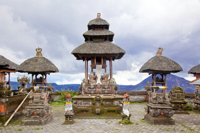 Mayura Water Palace, Mataram, Lombok Stock Image - Image of gate ...