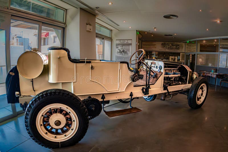 The Hellenic Auto Museum Vintage Car Collection Editorial Image - Image ...