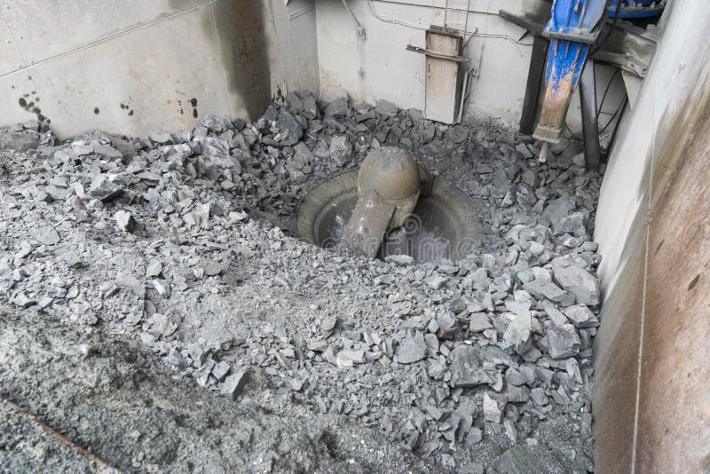 Ball Crusher at Ingleton Quarry, Yorkshire Stock Image - Image of ...