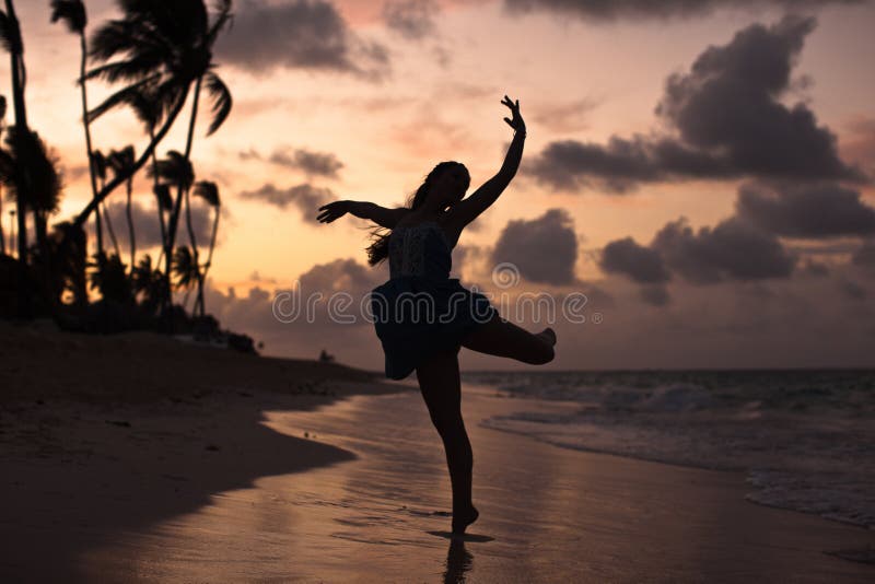 Ballet dancer at sunset stock image. Image of sunset - 133140835
