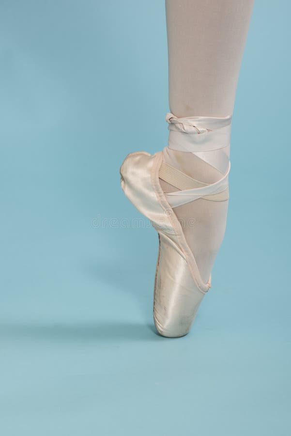 Ballet Dancer on Pointe stock image. Image of dancer - 57063163