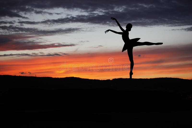 Ballet Dancer Posing during the Sunset Stock Image - Image of nature ...