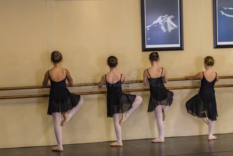 Ballet Girls Bar editorial stock photo. Image of instructor - 28745923