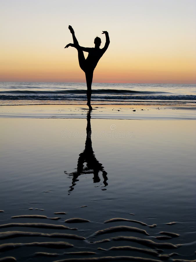 Ballet Posing in the Sunset Stock Image - Image of freedom, ballet ...