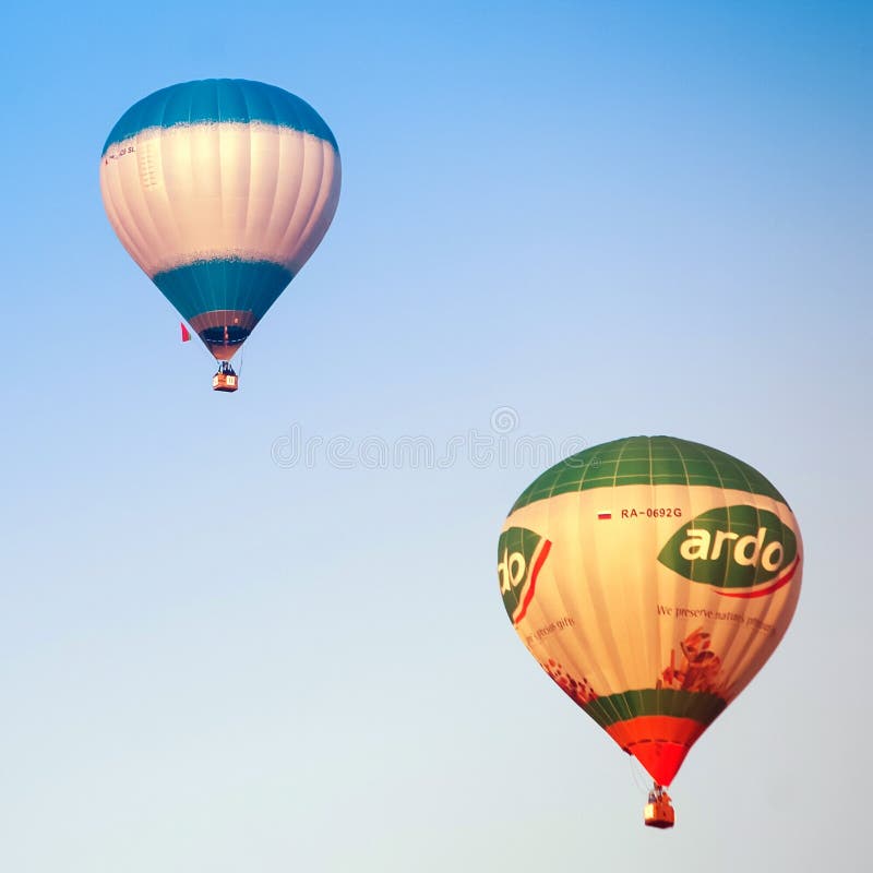Balloons flight editorial photo. Image of balloon, balloons - 44524516