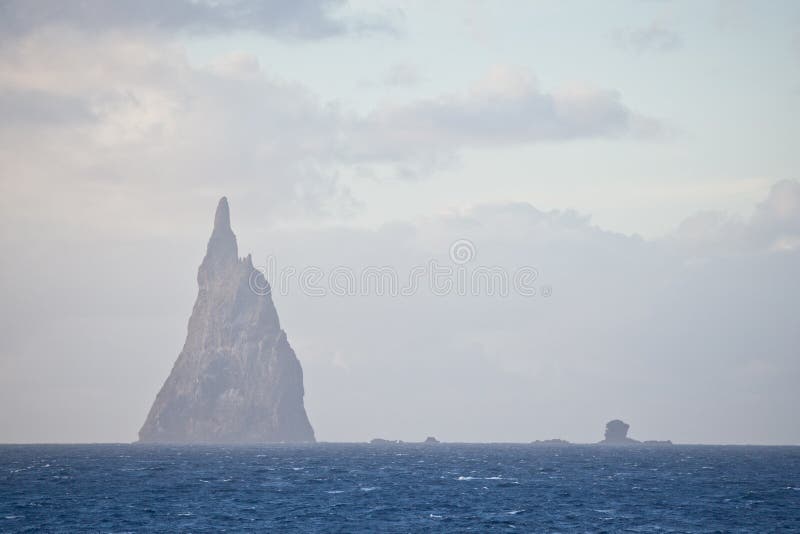 Balls Pyramid. Lord Howe Island Stock Photo - Image of rocky, australia ...