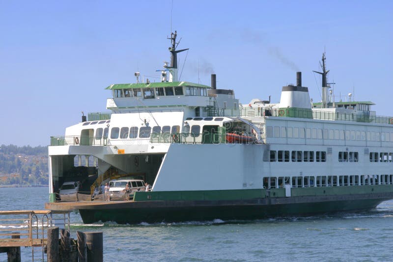 Navio De Alta Velocidade Da Balsa Foto de Stock - Imagem de velocidade ...